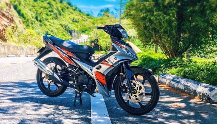 Ex 135 xuống áo 2010 giá bao nhiêu? Exciter xuống áo có bị phạt không?